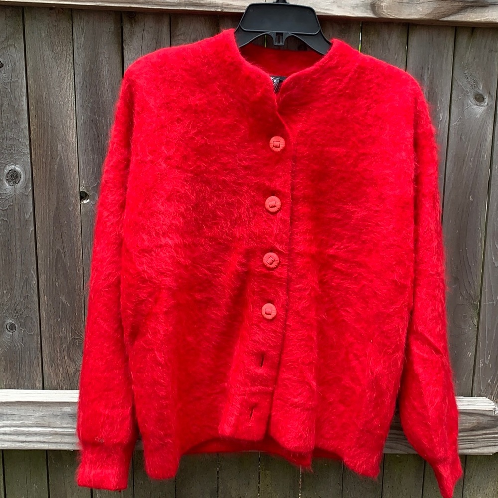 Venesha Small Red Angora Sweater!! - Gem